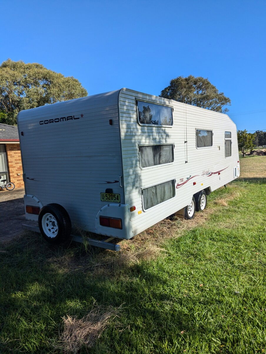 Coromal Lifestyle 2008 - Caravan Sales